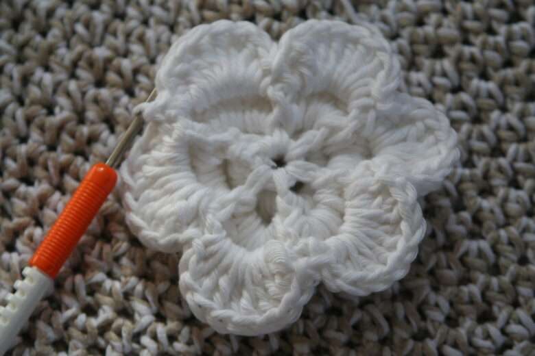 Palarie crosetata; tutorial cu poze si explicatii pas cu pas